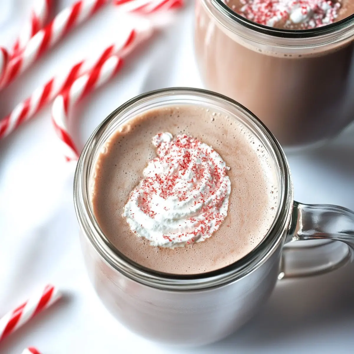 Make Instant Peppermint Mocha Latte Mix at Home in Minutes